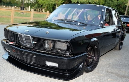 Závodní BMW E28 M5 - foto 286 - FOTKY, VIDEA, INZERCE - BMW TUNING